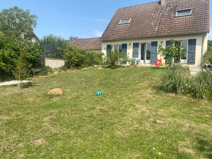 Maison Paisible Au Calme - Auxerre
