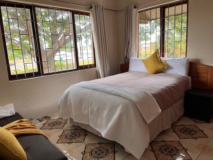 Sunwich Beach Home 2 - Port Shepstone