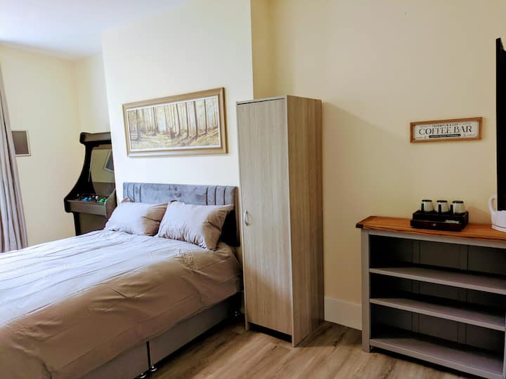 Castle View Triple / Family Flat With Games Arcade - Nottingham