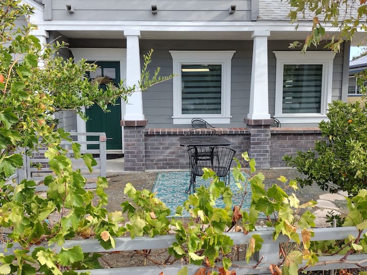 The Cottage - Livermore, CA