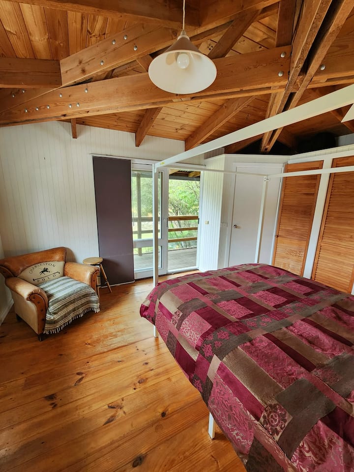 Mudbrick Home, Short Walk To Beach - Mallacoota