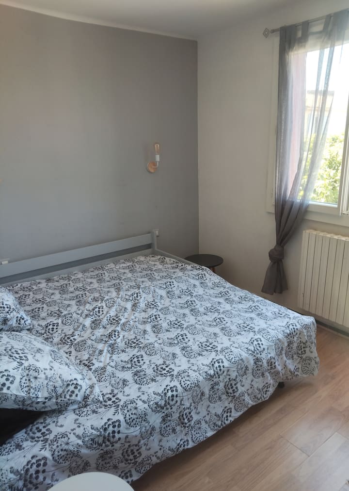 Chambre à Louer
2 Personnes - Fontaine-de-Vaucluse