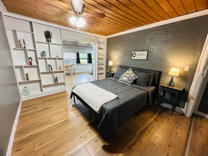 Clean • Cozy • 1br Off I-10/295 - Cary State Forest, Bryceville