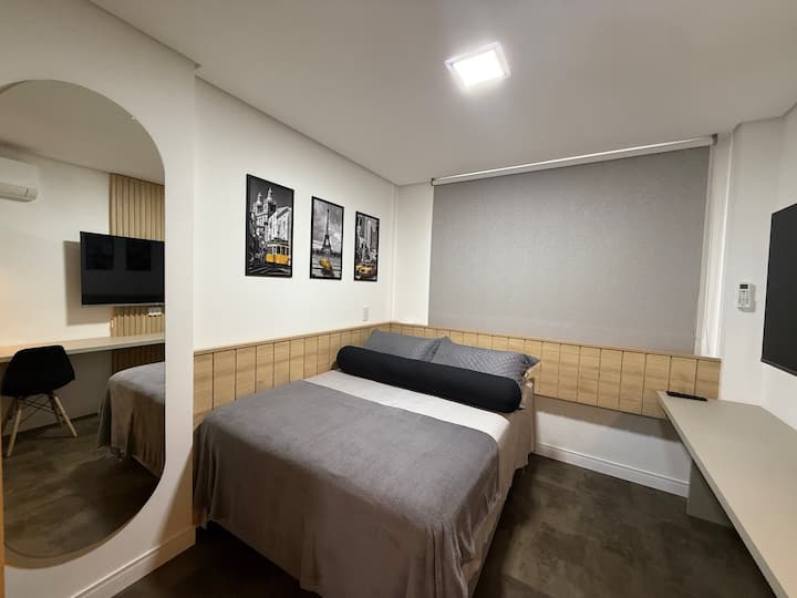 Studio Charmoso, Compacto E Central - Curitiba