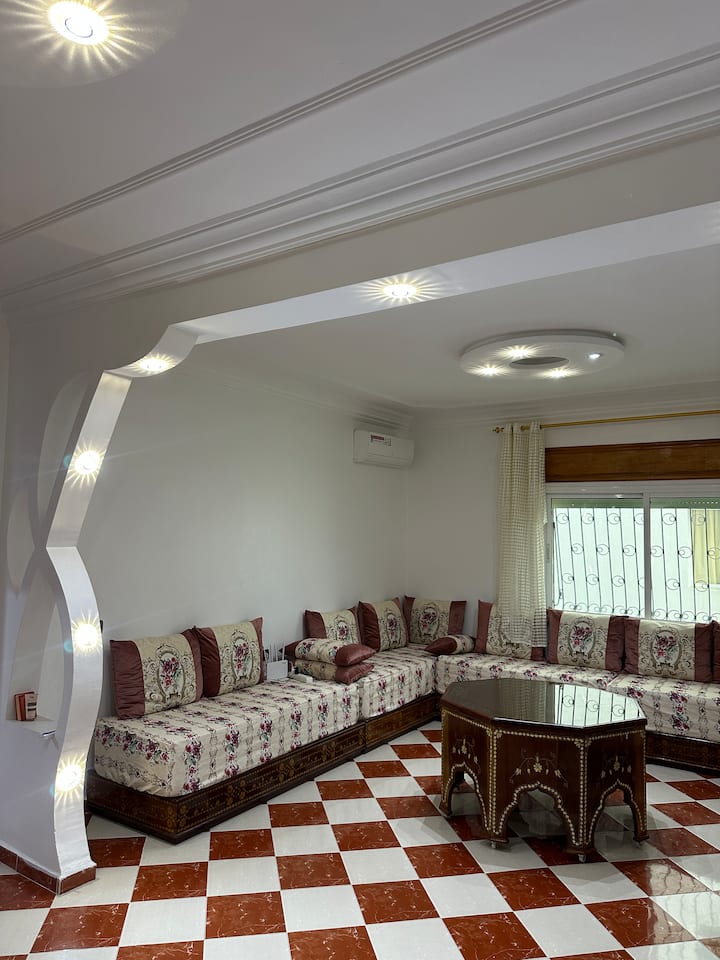 Spacious Martil Beach Apartment - Tétouan