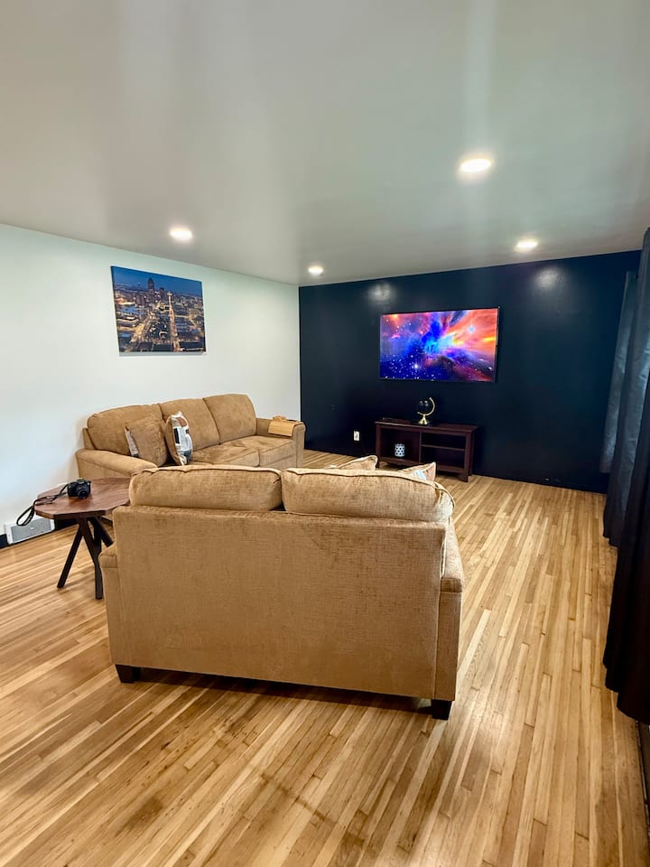 Casa Divina 5 Mins From Dsm Intl - Des Moines, IA
