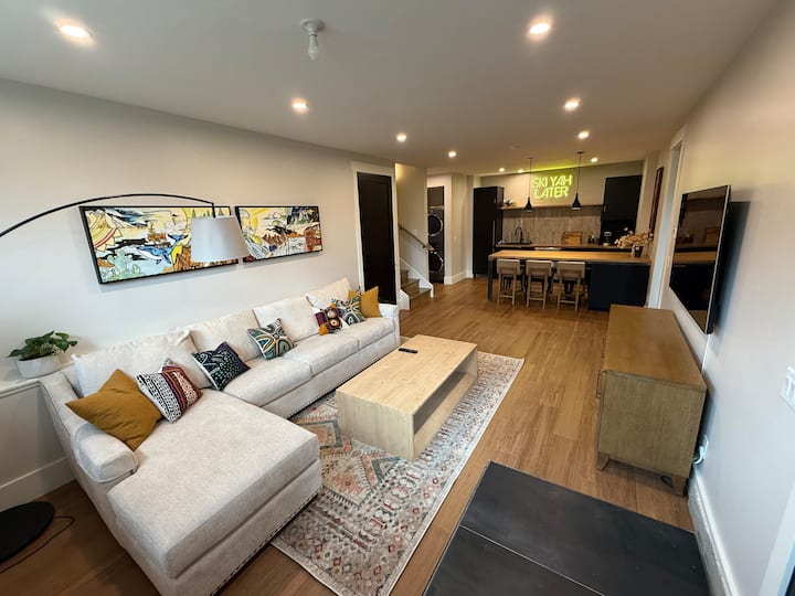Bright + Modern Mountain Base - Frisco, CO