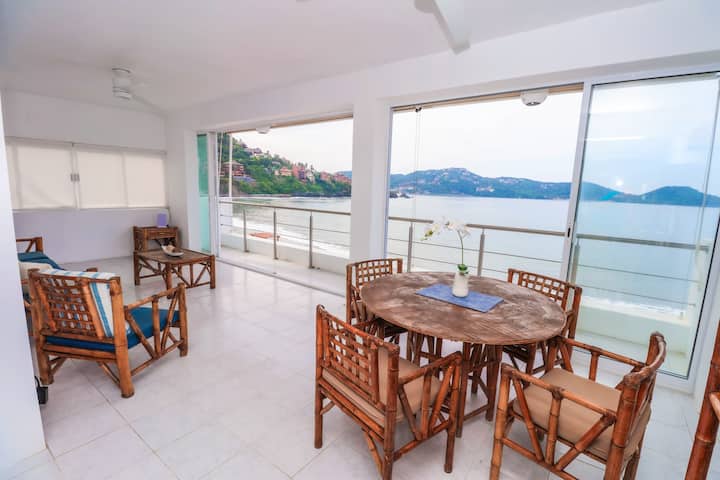 Brisas Bungalow At La Madera Beach. - Zihuatanejo