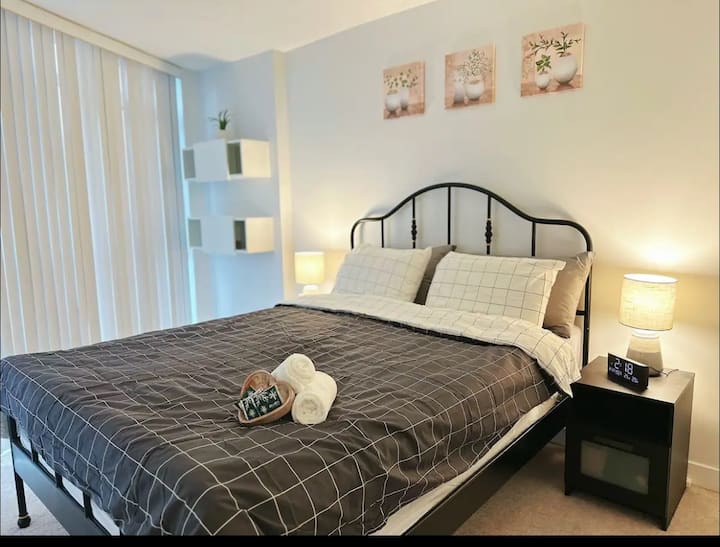Cozy 1br Suite, Walk To Cn Tower - Toronto