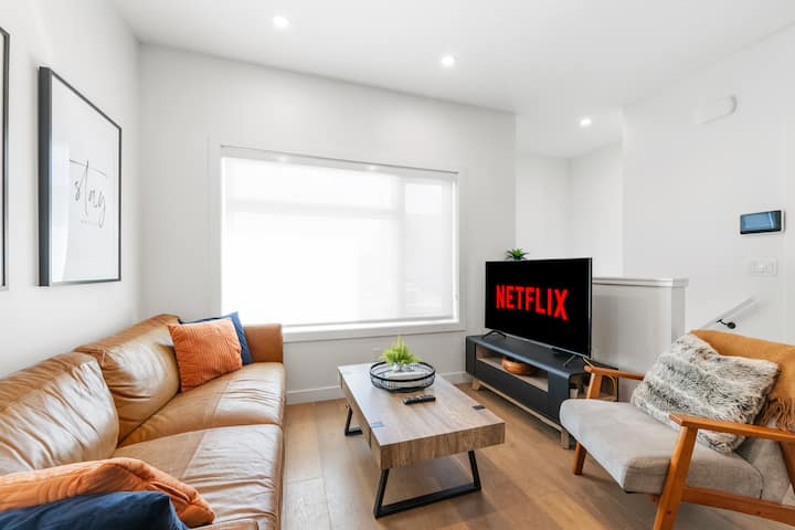 Elegant 3br • King • Upscale - Edmonton