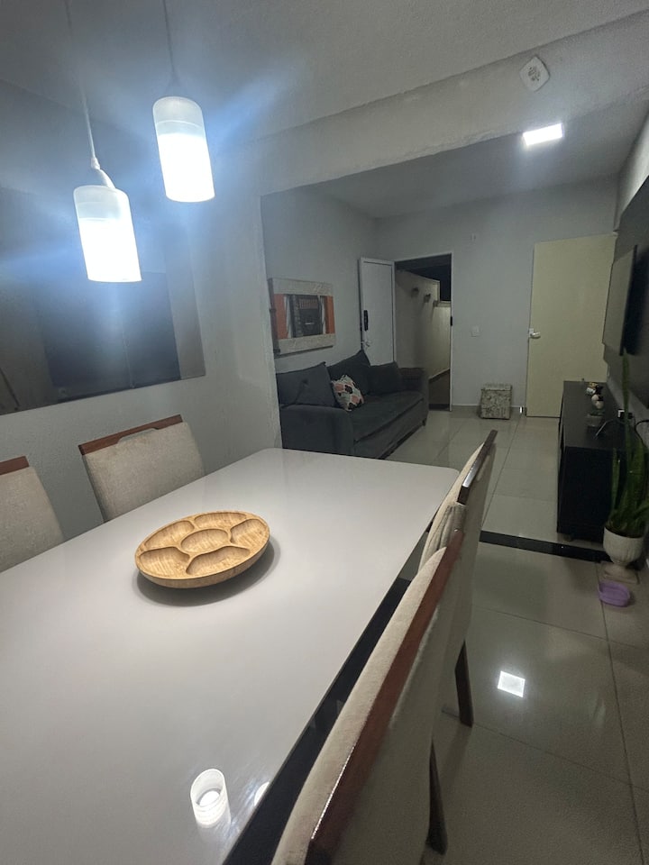 Casa Próxima A Ufu E Aeroporto - Uberlândia