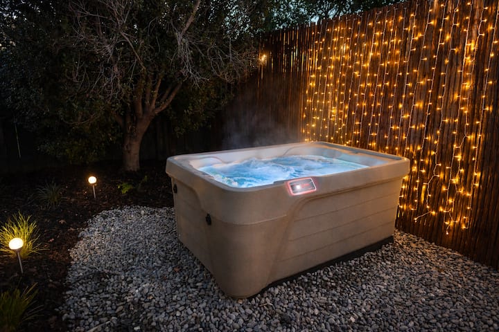 Run St Clair, Soak In The Spa - Perfect Race Stay - Blenheim