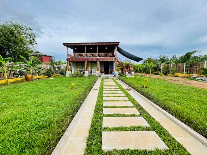 Vvillage - Cambodia