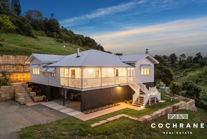 Avalon Tors Farm Stay - Peaceful Country Escape - The Palms