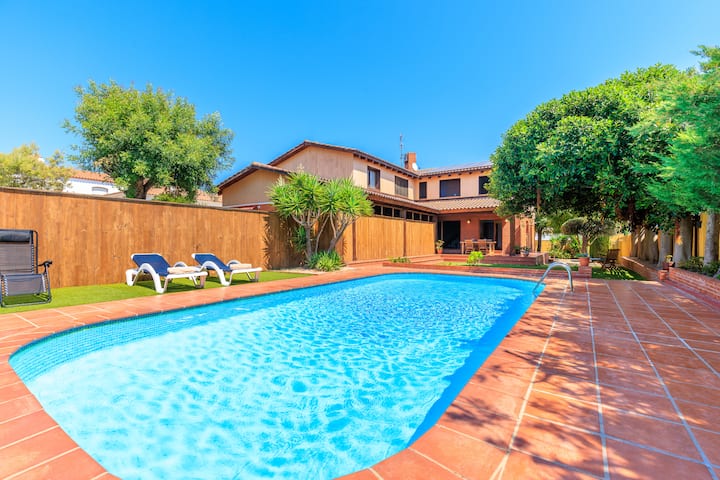 Villa Con Piscina Privada Barbacoa Y Jardin - Mont-roig del Camp