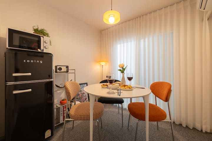 New/감성겨울여행/4인/종로/혜화/짐보관/무료주차/호텔베딩/경복궁/창경궁/명동/북촌/남산 - Seoul