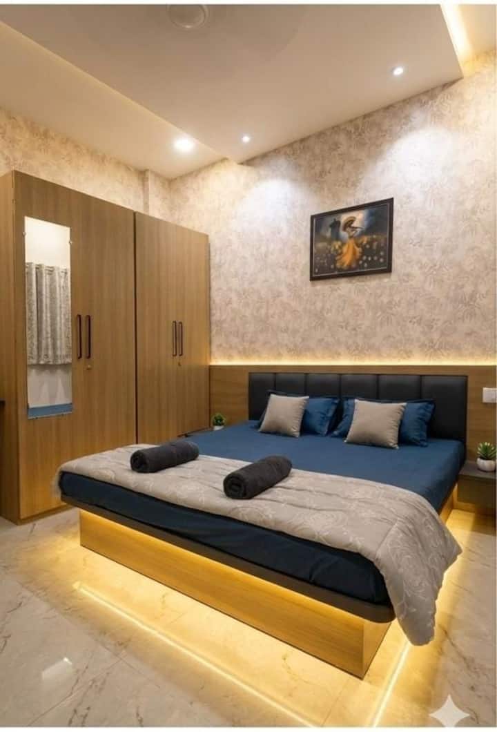 Urbanbliss Divine |Cozy Luxury 1bhk Nr Vijay Nagar - Indore