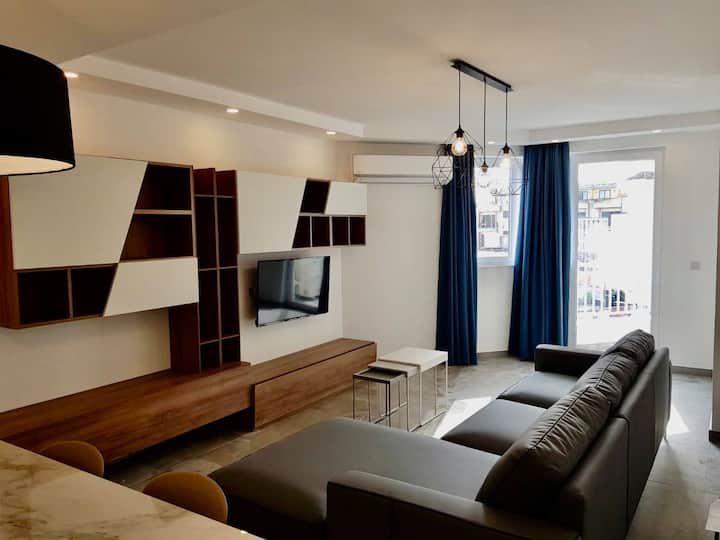 Cozy 2 Beds In Stylish Apartment - Malte