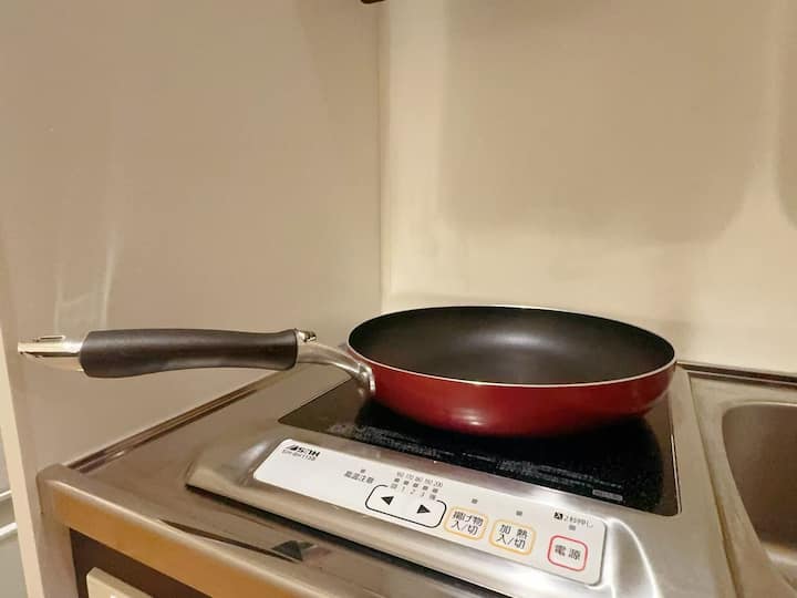 京瓷巨蛋步行可达|难波、心斋桥、关西机场|5 条地铁线路环绕|2张舒适大床可容纳4人+ 夜间静谧|D - Osaka