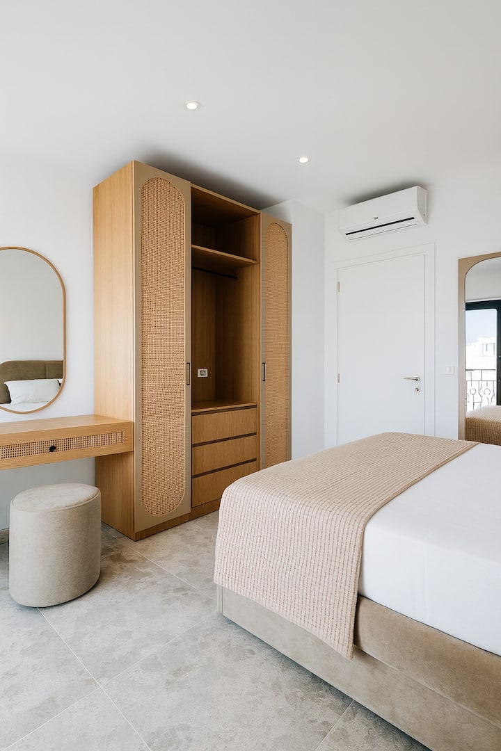 Drymades Village, Santorini Sunset Apartment - Dhërmi