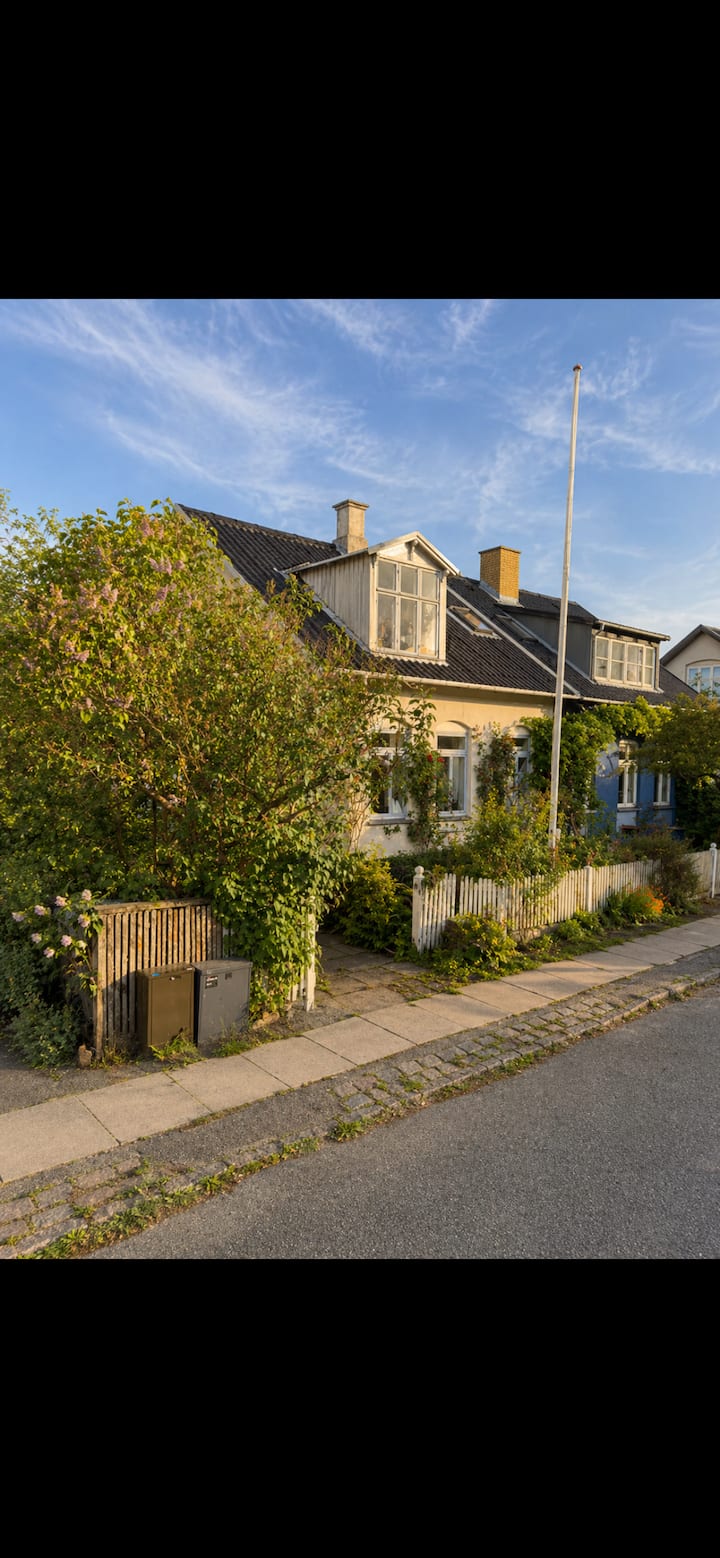 Charmerende Byhus Solrig Have. 15 Min. Til Centrum - Copenhague