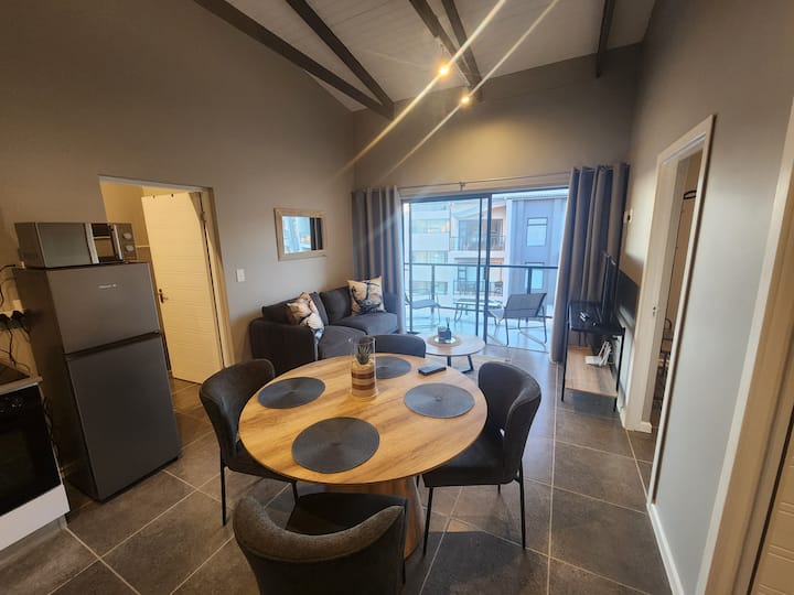 Millennial Arch @ 92 (4 Couchages) - Langebaan