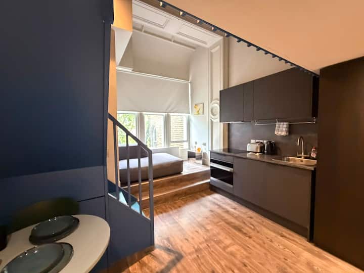 (34/f07)unique Full Studio Notting Hill Zone1+wifi - O2 Forum Kentish Town
