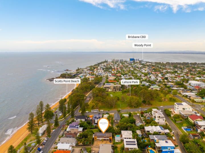 Beachfront Unit In Margate - Margate