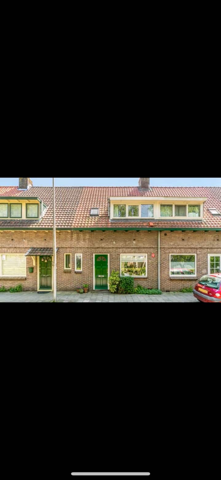 Cozy Townhouse With Garden And Cat - Breukelen