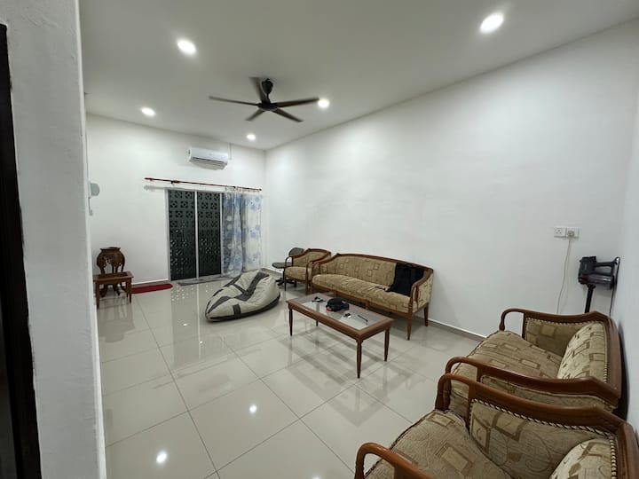 Homestay Taman Laksamana, Muar - Muar