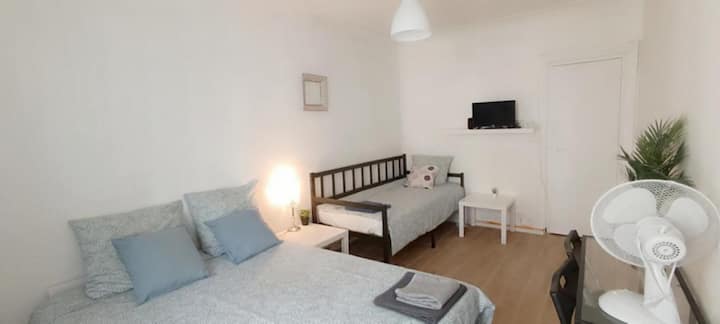 Bel Appartement Pour Famille à Paris Central. - Paris