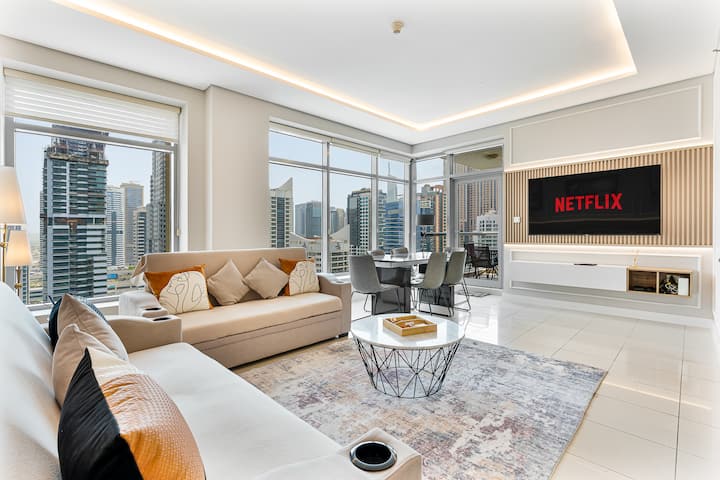 Stunning 2br With Canal Views In Dubai Marina - Dubai