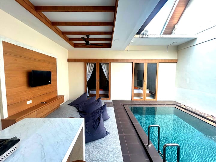 Home Villa Near Bcs Mall - Batam