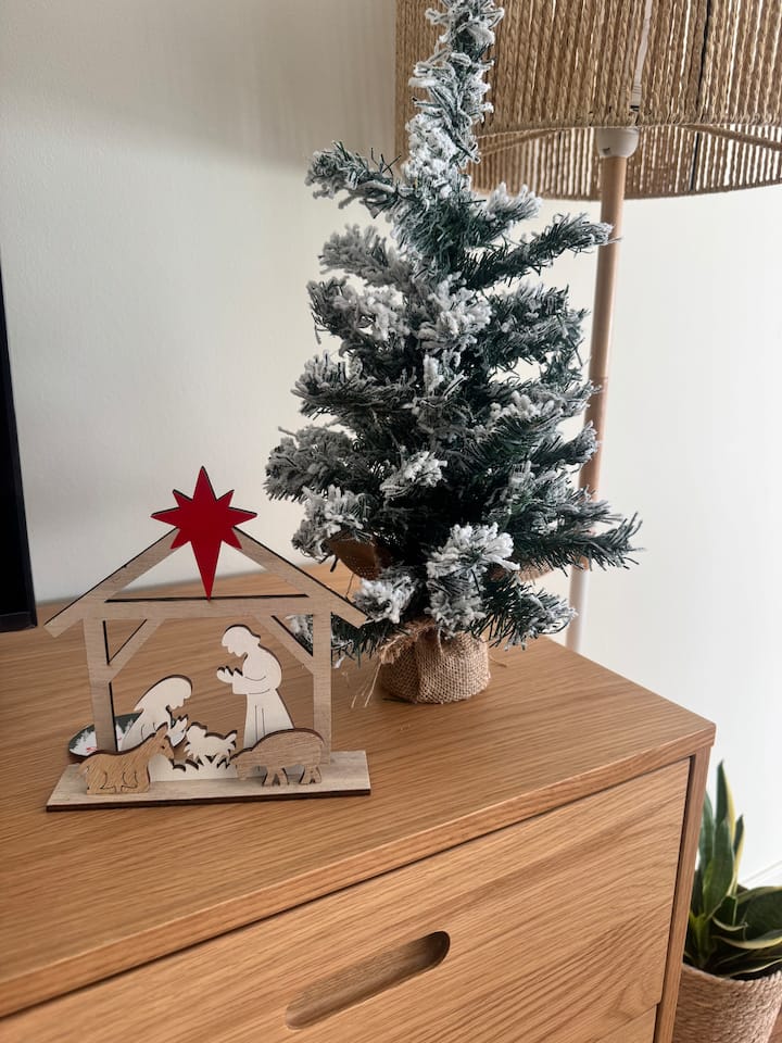 Comfy & Serene | 2br (King Beds) With Pool - Labruge