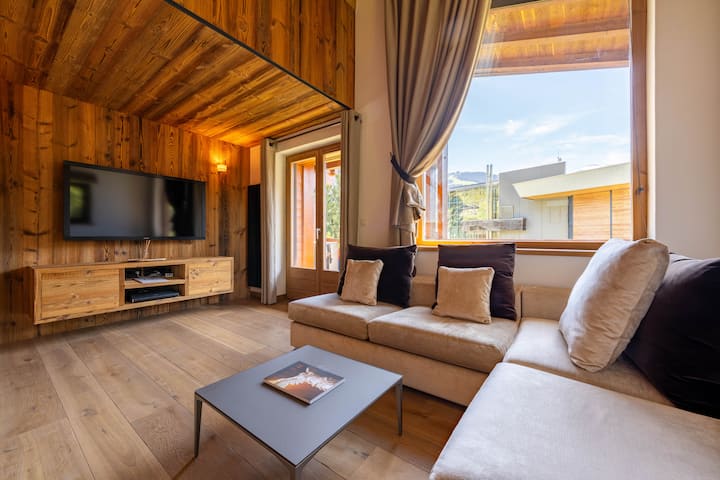 Ultra Centre  Palais Des Sports  Vue  Terrasse - Megève