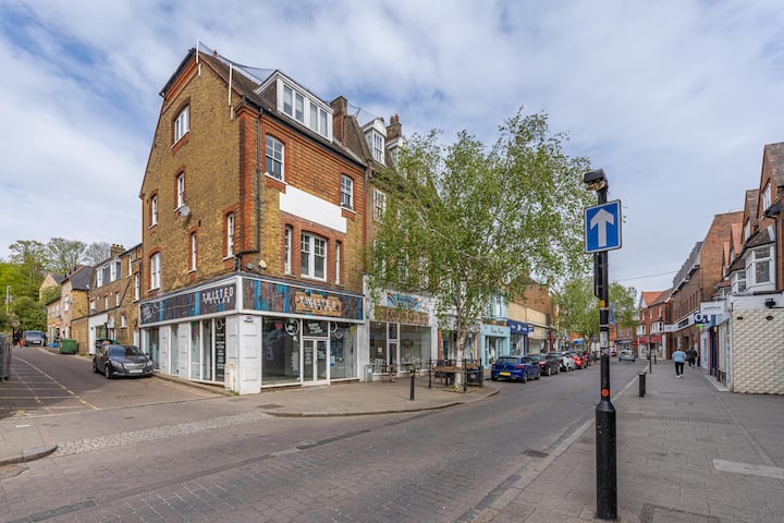 Apartment Near Stansted Airport |Bishops Stortford - London Stansted Airport (STN)