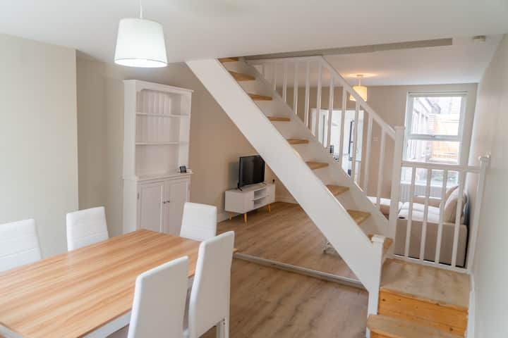 Victoria Retreat - Maryport