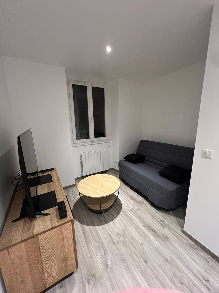 Studio Neuf En Plein Centre De Ville. - Bourg-Saint-Maurice