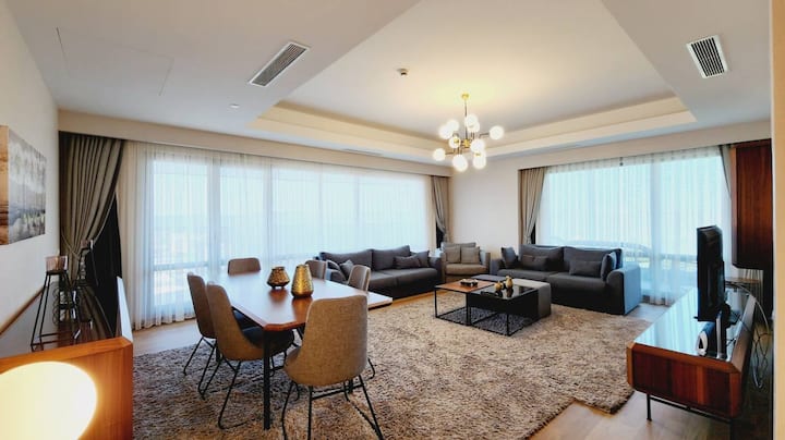 Daily Rent With Forest View, Lux 4+1 Flat, Maslak - Kumköy