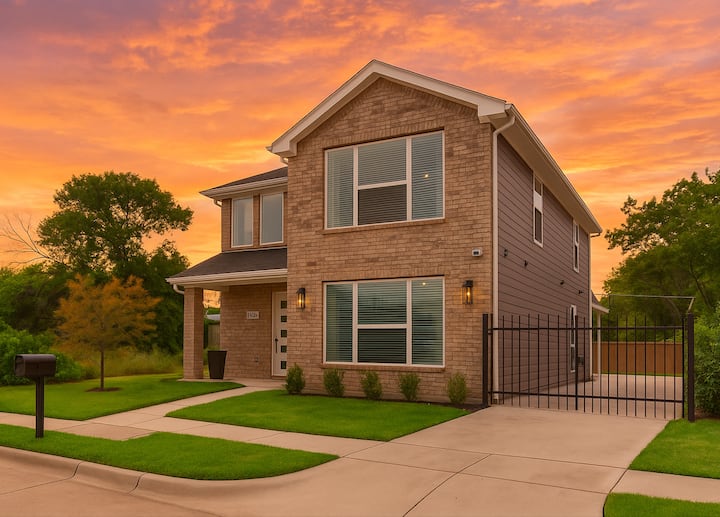 New Modern Home Fw Stockyard&tcu - Fort Worth