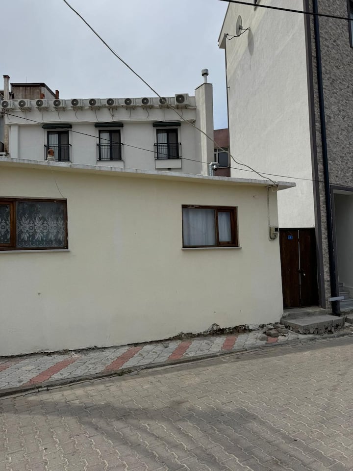 Geyikli’de Müstakil Köy Evi - Geyikli