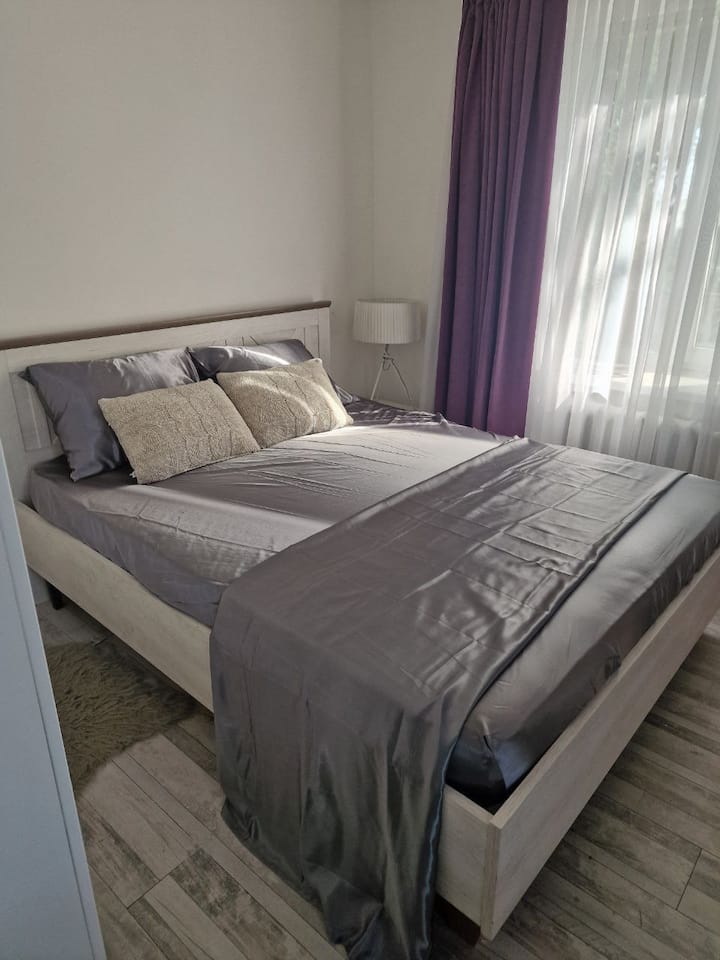 "Квартира Мира" возле парка - Tiraspol