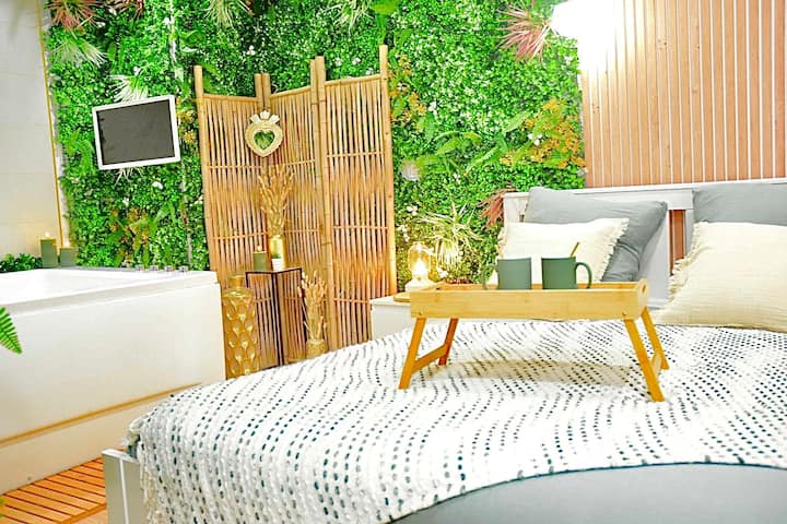 La Boétie | Jungle & Balnéo Privée | Hyper-centre - Bordeaux