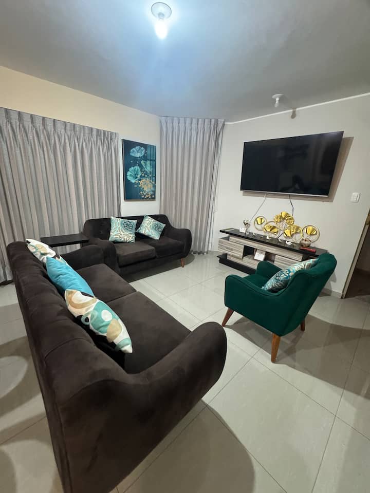 Dpto Exclusivo En 2do Piso Con Cochera - Tacna