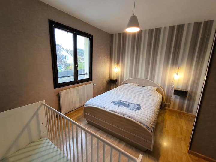 Vaste Maison Avec Extérieur - Neufchâteau, France