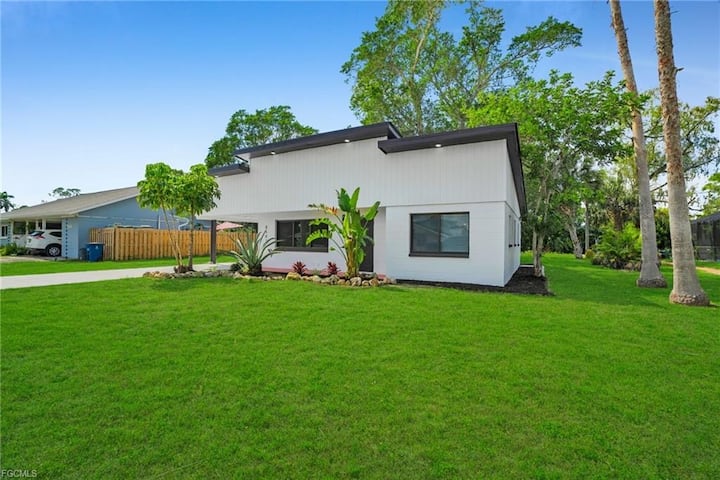 House/3bedrooms-up To 8 Guest - Fort Myers