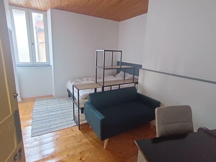 Joli Studio Du Centre-ville - Aurillac