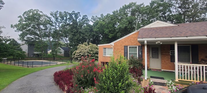 Liberty Lu Alum 6.4m, 3br/2ba, 2 Xtr Rms, No Pets - Lynchburg, VA