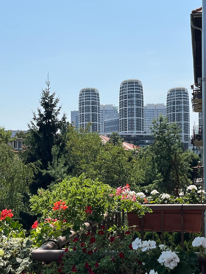 2br Family Friendly Near City Center - Bratislava