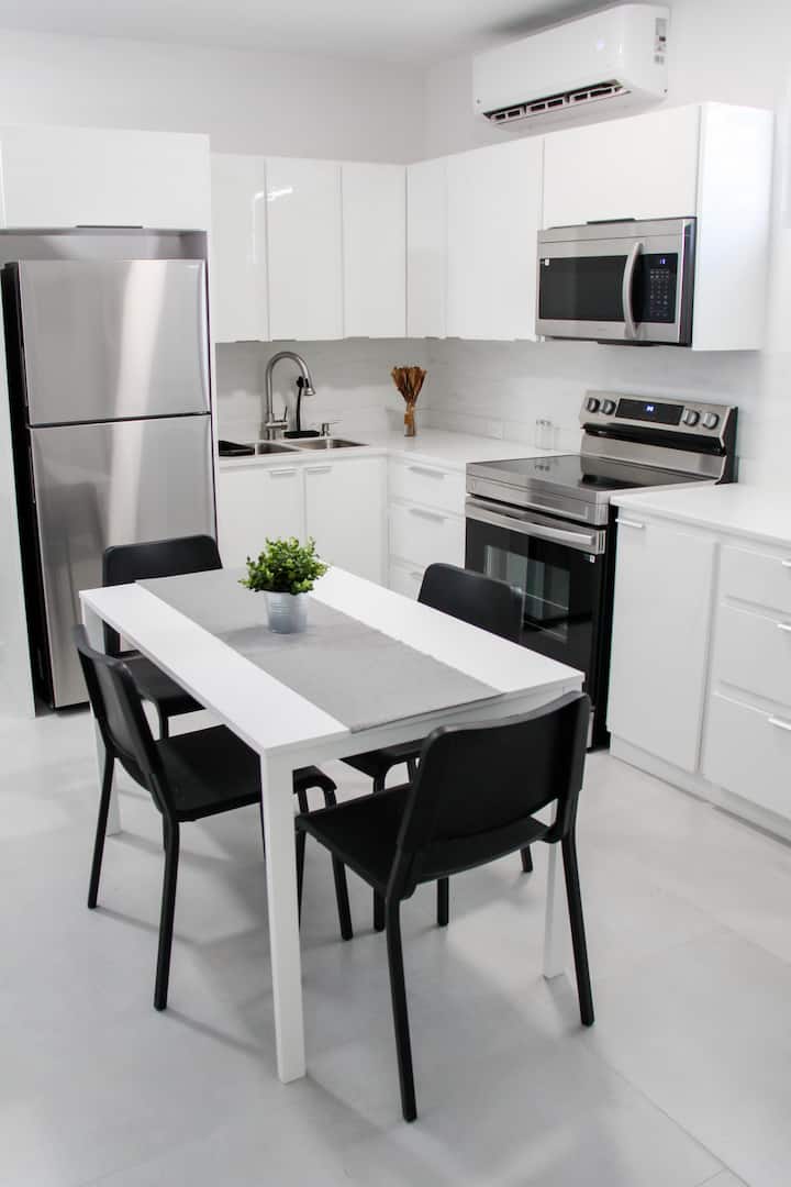 City & Stay @ The Eleanor House - Puerto Rico